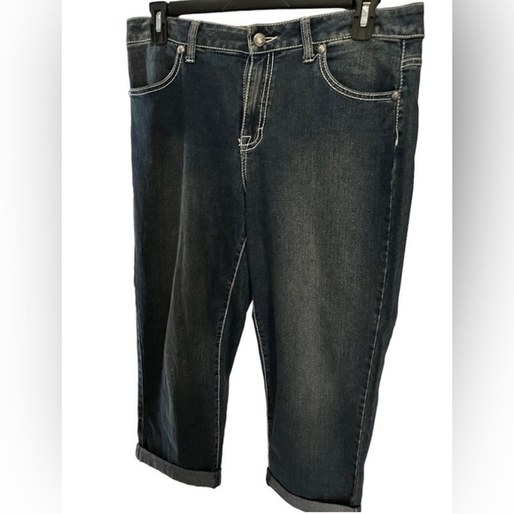 Style & Co. | Jeans | Style Co Dark Wash Cropped Boyfriend Capri Jeans ...